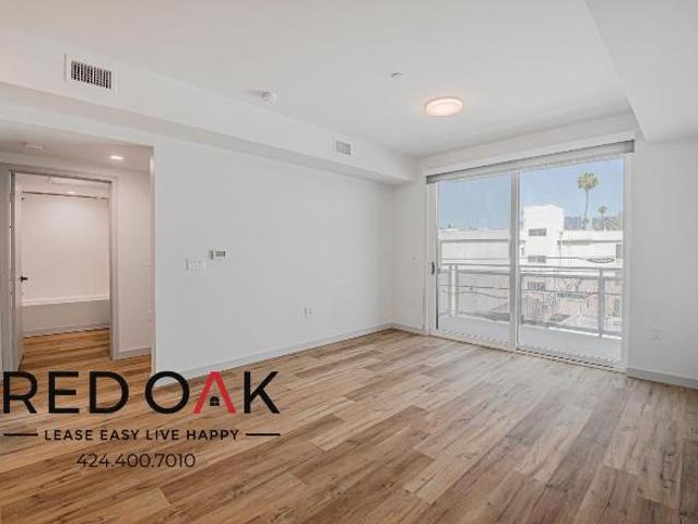 2 Br, 1 bath, Condo 1240 Magnolia Ave