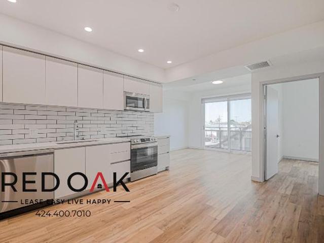 2 Br, 1 bath, Condo 1240 Magnolia Ave