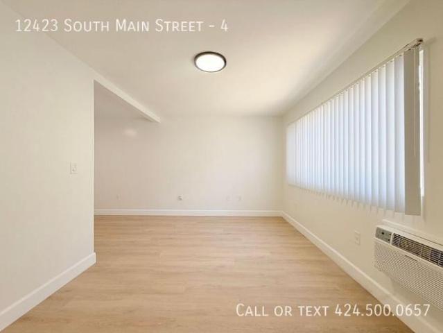 2 Br, 1 bath, Condo 12423 South Main Street