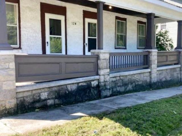 2 Br, 1 bath, Condo 124 S Water St