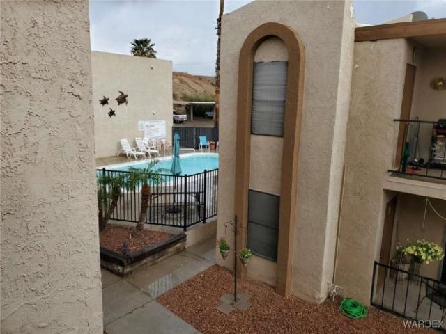 2 Br, 1 bath, Condo 1280 Mohave Drive