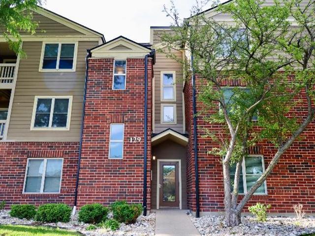 2 Br, 1 bath, Condo 129 Glengarry Dr