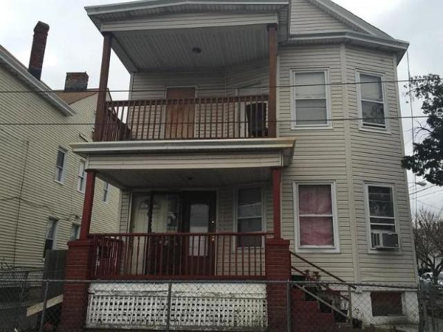 2 Br, 1 bath, Condo 12 14 Rosa Parks Blvd