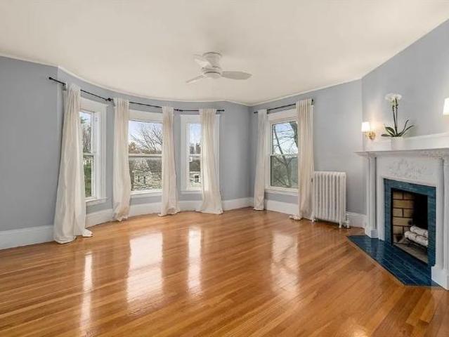 2 Br, 1 bath, Condo 12 Bigelow Cir