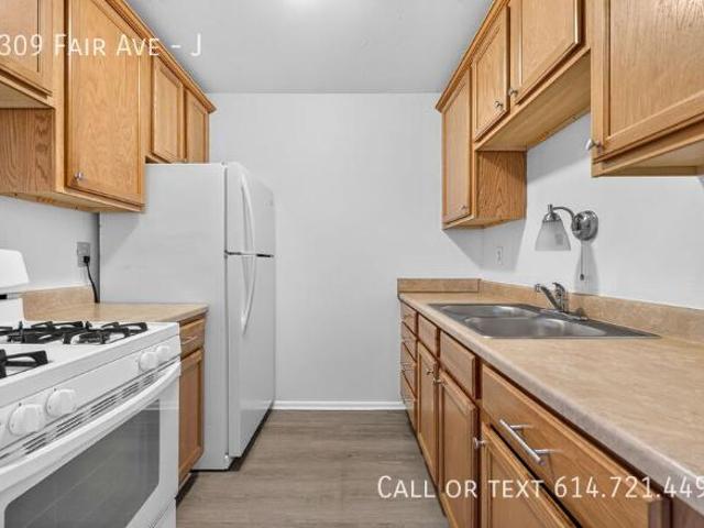 2 Br, 1 bath, Condo 1309 Fair Ave