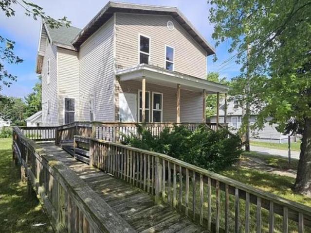 2 Br, 1 bath, Condo 1303 Buffalo St