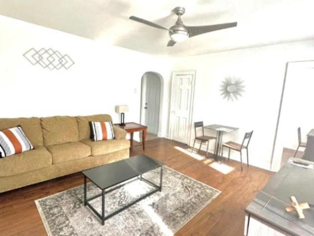 2 Br, 1 bath, Condo 1316 1/2 Franklin St