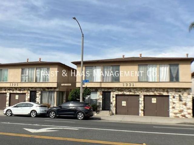 2 Br, 1 bath, Condo 1325 E 7th St