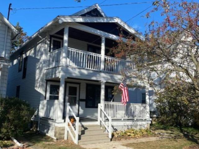 2 Br, 1 bath, Condo 1320 West 7th St