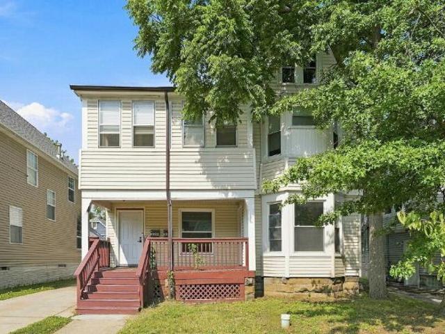 2 Br, 1 bath, Condo 1334 W 89th St