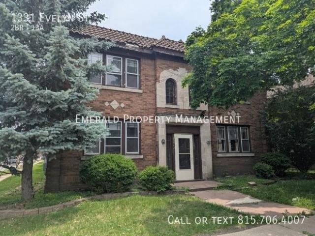 2 Br, 1 bath, Condo 1331 Evelyn St