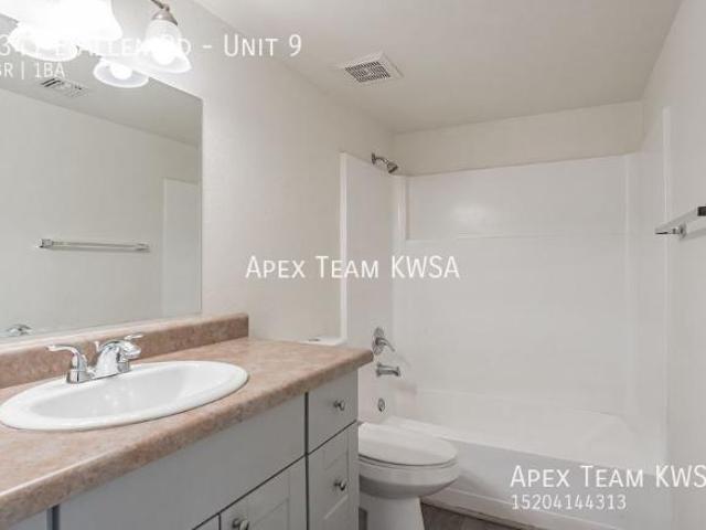 2 Br, 1 bath, Condo 1341 E Allen Rd