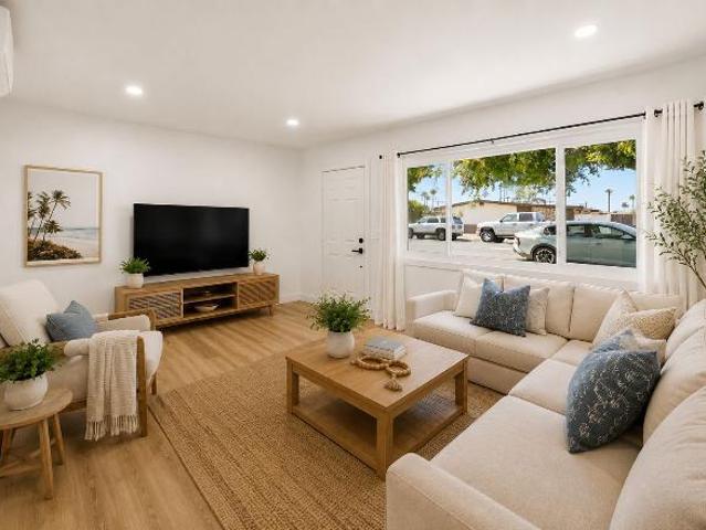 2 Br, 1 bath, Condo 1380 Grove Avenue