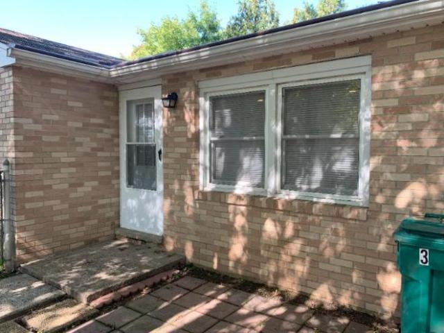 2 Br, 1 bath, Condo 139 Maple Ave
