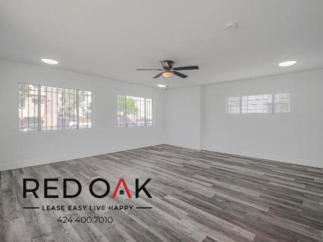2 Br, 1 bath, Condo 1415 N Hobart Blvd