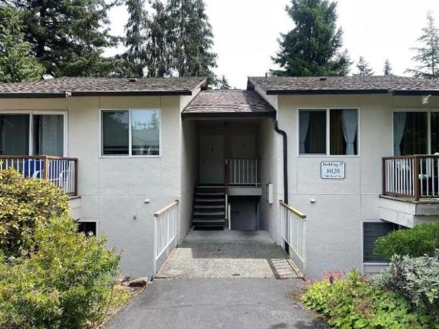 2 Br, 1 bath, Condo 14128 74th Pl NE