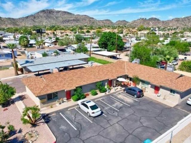 2 Br, 1 bath, Condo 1420 E Brown St
