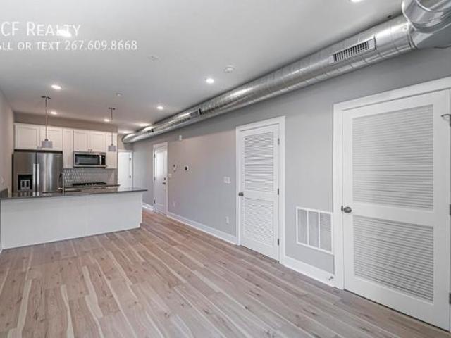 2 Br, 1 bath, Condo 1448 S 52nd St