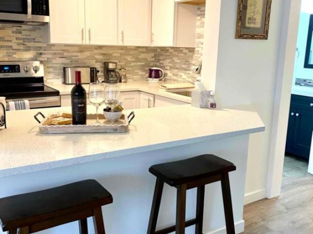 2 Br, 1 bath, Condo 1440 NW 60th Street