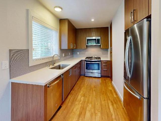 2 Br, 1 bath, Condo 1441 Casa Buena Dr