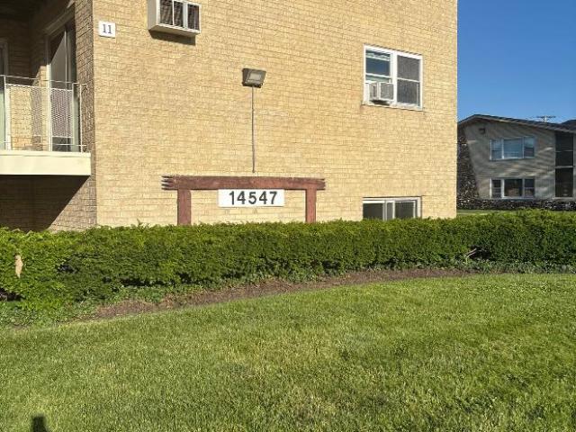 2 Br, 1 bath, Condo 14547 Keystone Ave