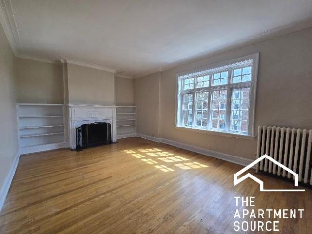 2 Br, 1 bath, Condo 1456 Oak Ave #3n