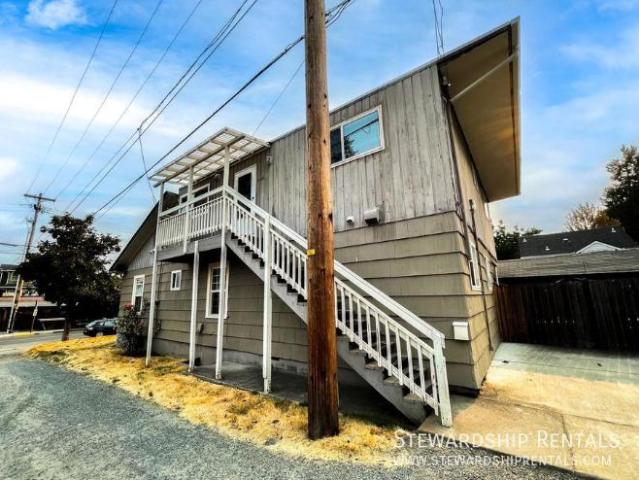 2 Br, 1 bath, Condo 1458 E 19th Avenue