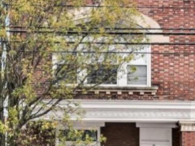 2 Br, 1 bath, Condo 14 West James St