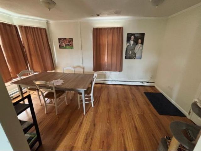 2 Br, 1 bath, Condo 14 Pine St