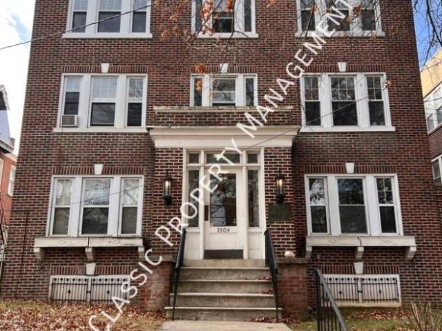 2 Br, 1 bath, Condo 1504 Delaware Ave