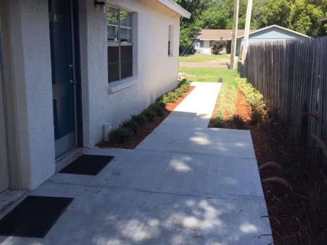 2 Br, 1 bath, Condo 15033 Westminster Ave