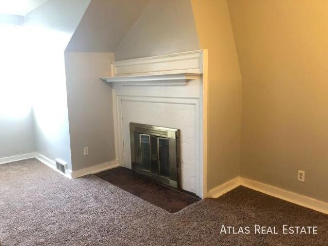 2 Br, 1 bath, Condo 1516 N Cascade Avenue
