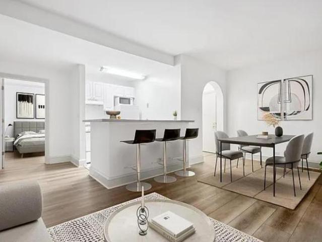 2 Br, 1 bath, Condo 1512 Spruce St