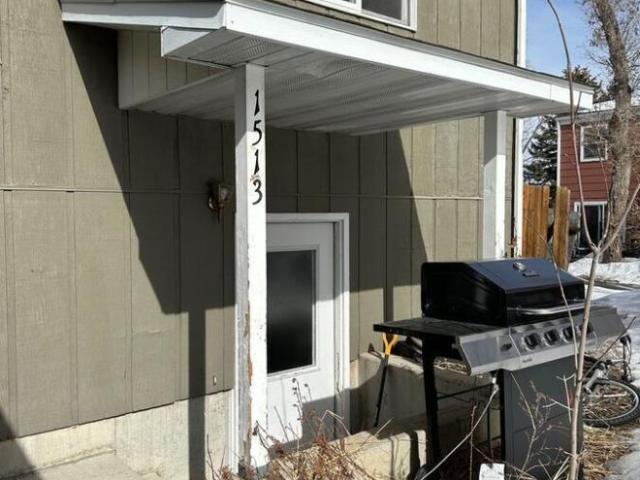 2 Br, 1 bath, Condo 1513 W Koch