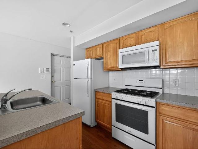 2 Br, 1 bath, Condo 1521 N 15th Street