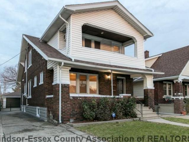 2 Br, 1 bath, Condo 1536 Parent Ave