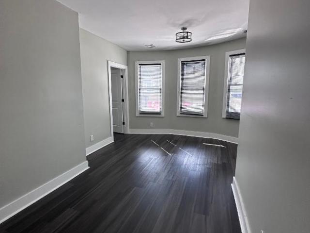 2 Br, 1 bath, Condo 154 Sanford St