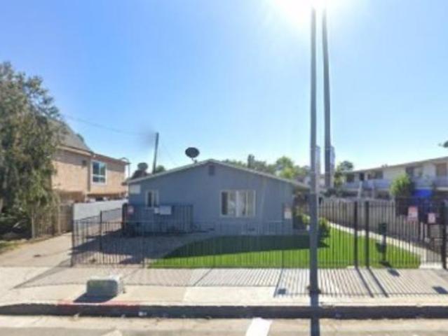 2 Br, 1 bath, Condo 15550 Vanowen St