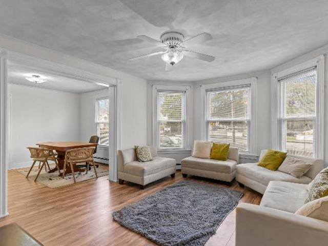 2 Br, 1 bath, Condo 156 High St