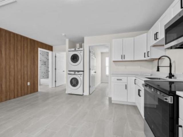 2 Br, 1 bath, Condo 1580 E Duval St