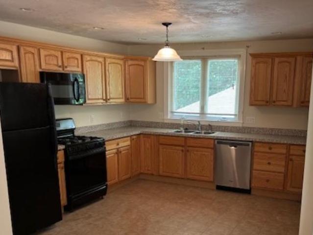 2 Br, 1 bath, Condo 15 Baker Avenue