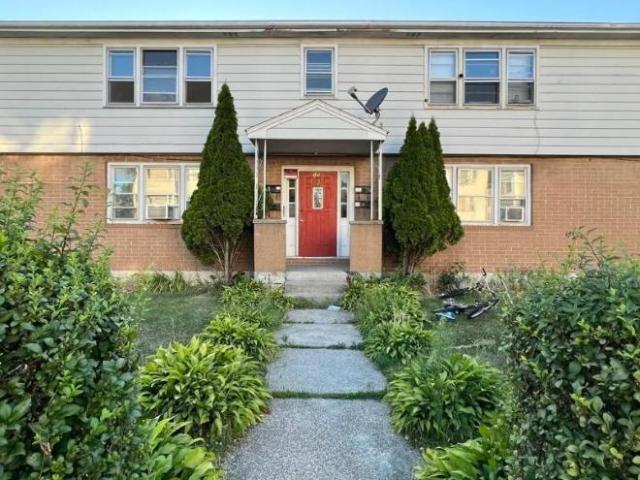 2 Br, 1 bath, Condo 15 Stevens Rd