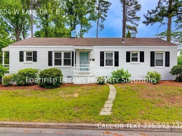 2 Br, 1 bath, Condo 1604 W Lake Dr