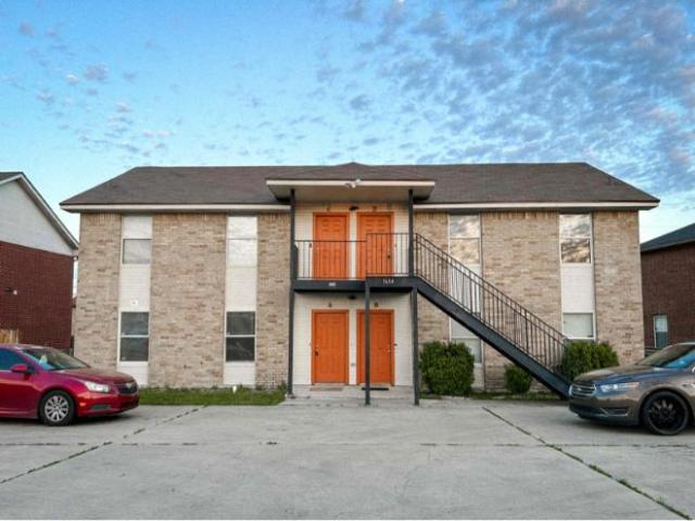 2 Br, 1 bath, Condo 1604 Windward Dr
