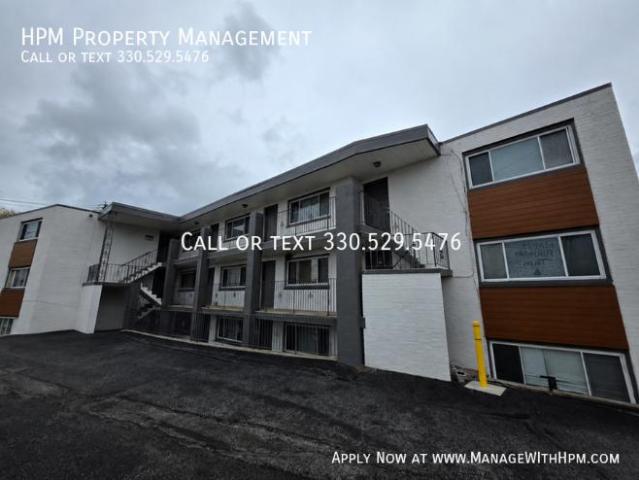 2 Br, 1 bath, Condo 1605 Water St S Unit