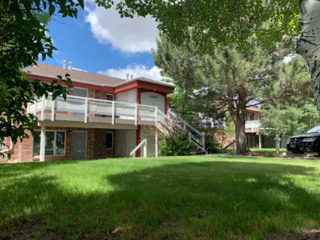 2 Br, 1 bath, Condo 1608 Sand Ct