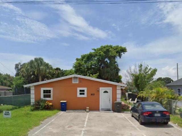 2 Br, 1 bath, Condo 1615 Ave E