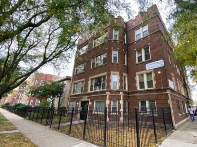 2 Br, 1 bath, Condo 1617 E 77th St