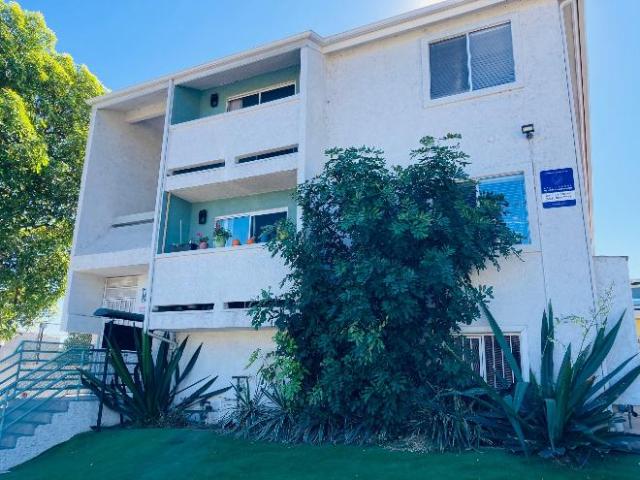 2 Br, 1 bath, Condo 1626 Palo Alto St