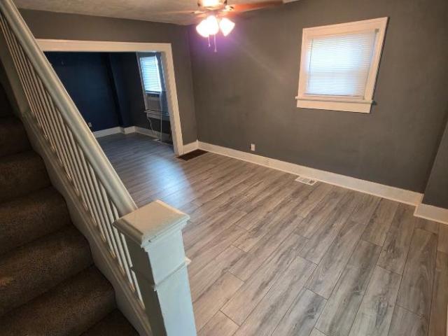 2 Br, 1 bath, Condo 1620 Gummer Ave